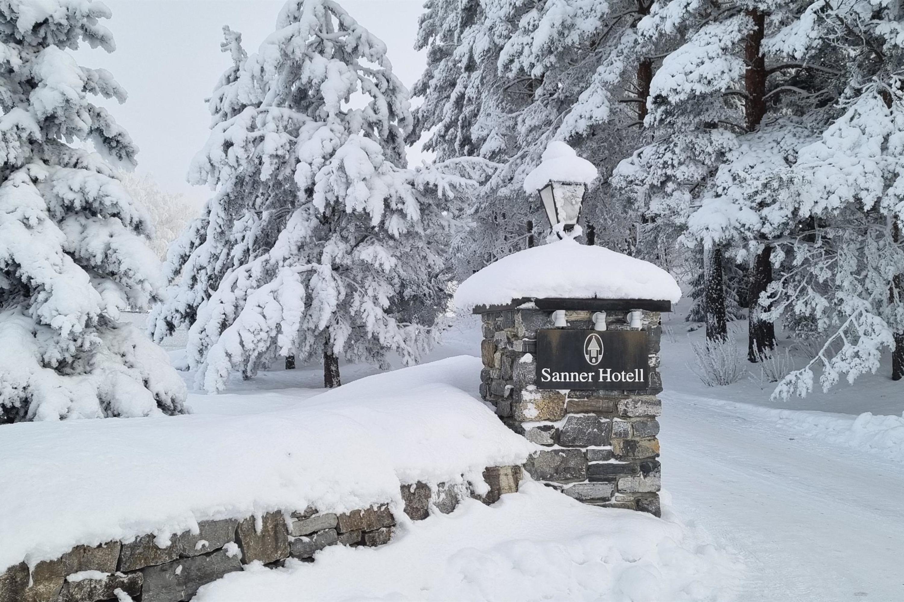 Sanner Hotell - Historisk hotell på Hadeland - Visit Øst-Norge